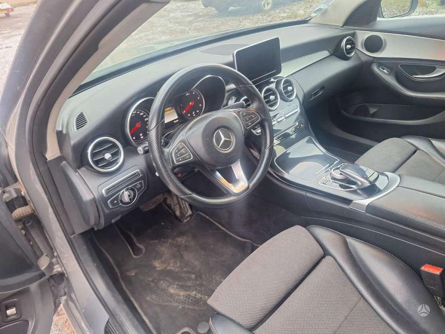 Grey Mercedes-Benz c-220 2016 in Kelme, with an engine capacity of 2.20 L and mileage of 295 thousand km for 5950 €, photo 6 on AUTOMOTO.COM.LV