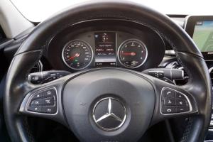 Pelēks Mercedes-Benz c-220 2016 Rīga, ar dzinēja tilpumu 2.20 L un nobraukumu 273 tūkst. km par 9900 €, foto 25 vietnē AUTOMOTO.COM.LV