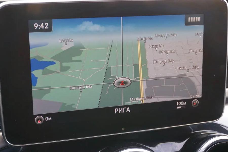 Pelēks Mercedes-Benz c-220 2016 Rīga, ar dzinēja tilpumu 2.20 L un nobraukumu 273 tūkst. km par 9900 €, foto 28 vietnē AUTOMOTO.COM.LV