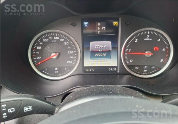 Pelēks Mercedes-Benz c-220 2016 Rīga, ar dzinēja tilpumu 2.20 L un nobraukumu 300 tūkst. km par 7350 €, foto 8 vietnē AUTOMOTO.COM.LV