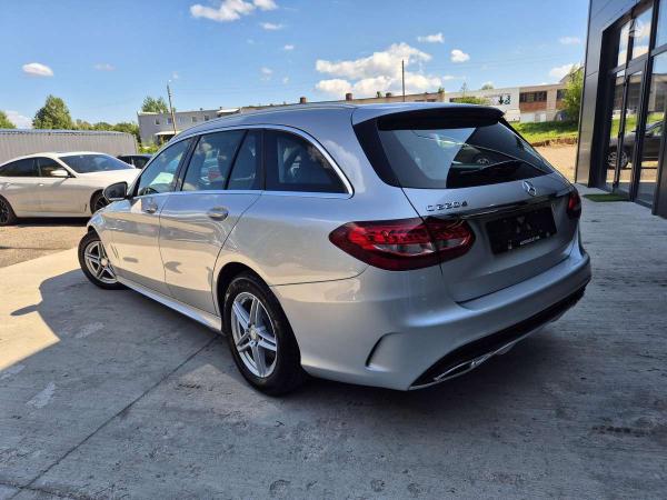 Pelēks Mercedes-Benz c-220 2016 Utena, ar dzinēja tilpumu 2.14 L un nobraukumu 263 tūkst. km par 8990 €, foto 3 vietnē AUTOMOTO.COM.LV