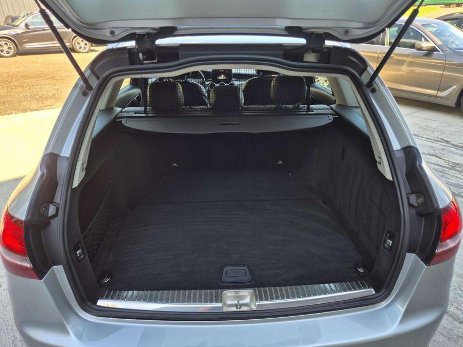Pelēks Mercedes-Benz c-220 2016 Utena, ar dzinēja tilpumu 2.14 L un nobraukumu 263 tūkst. km par 8990 €, foto 19 vietnē AUTOMOTO.COM.LV