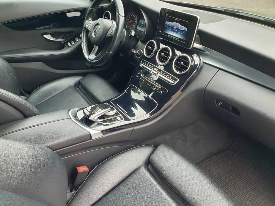 Pelēks Mercedes-Benz c-220 2016 Jelgava, ar dzinēja tilpumu 2.20 L un nobraukumu 300 tūkst. km par 8950 €, foto 15 vietnē AUTOMOTO.COM.LV