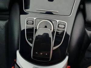 Pelēks Mercedes-Benz c-220 2016 Jelgava, ar dzinēja tilpumu 2.20 L un nobraukumu 300 tūkst. km par 8950 €, foto 18 vietnē AUTOMOTO.COM.LV