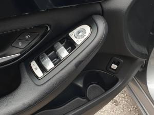 Pelēks Mercedes-Benz c-220 2016 Jelgava, ar dzinēja tilpumu 2.20 L un nobraukumu 300 tūkst. km par 8950 €, foto 22 vietnē AUTOMOTO.COM.LV