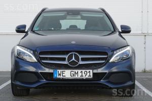 Серый Мерседес Ц 220 2016 в Рига, объемом двигателя 2.20 л и пробегом 273 тыс. км за 9900 €, фото  на AUTOMOTO.COM.LV