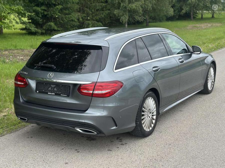 Pelēks Mercedes-Benz c-220 2016 Šauļi, ar dzinēja tilpumu 2.14 L un nobraukumu 277 tūkst. km par 11500 €, foto 4 vietnē AUTOMOTO.COM.LV