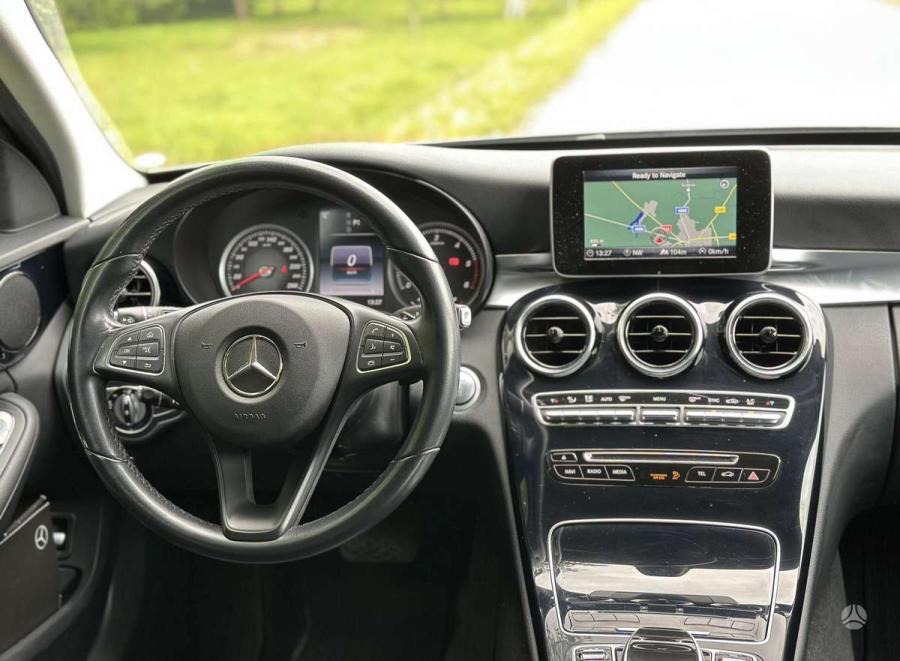 Pelēks Mercedes-Benz c-220 2016 Šauļi, ar dzinēja tilpumu 2.14 L un nobraukumu 277 tūkst. km par 11500 €, foto 12 vietnē AUTOMOTO.COM.LV