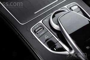 Pelēks Mercedes-Benz c-220 2017 Jelgava, ar dzinēja tilpumu 2.20 L un nobraukumu 245 tūkst. km par 14900 €, foto 22 vietnē AUTOMOTO.COM.LV