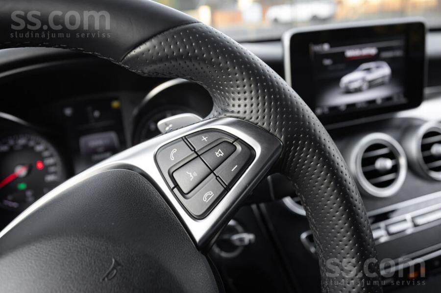 Pelēks Mercedes-Benz c-220 2017 Jelgava, ar dzinēja tilpumu 2.20 L un nobraukumu 245 tūkst. km par 14900 €, foto 24 vietnē AUTOMOTO.COM.LV