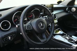 Pelēks Mercedes-Benz c-220 2017 Kretinga, ar dzinēja tilpumu 2.14 L un nobraukumu 261 tūkst. km par 13299 €, foto 24 vietnē AUTOMOTO.COM.LV