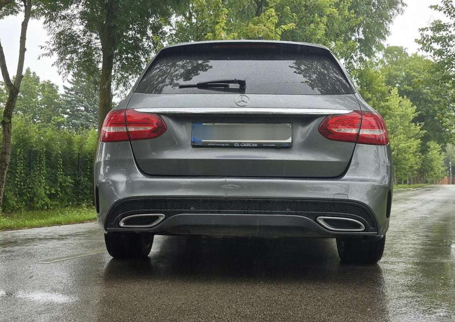 Grey Mercedes-Benz c-220 2017 in Kaunas, with an engine capacity of 2.14 L and mileage of 231 thousand km for 8900 €, photo 11 on AUTOMOTO.COM.LV