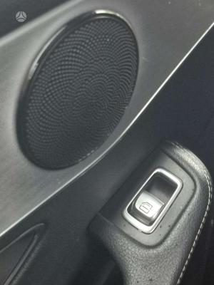 Grey Mercedes-Benz c-220 2017 in Kaunas, with an engine capacity of 2.14 L and mileage of 231 thousand km for 8900 €, photo 17 on AUTOMOTO.COM.LV