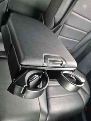 Grey Mercedes-Benz c-220 2017 in Kaunas, with an engine capacity of 2.14 L and mileage of 231 thousand km for 8900 €, photo 26 on AUTOMOTO.COM.LV