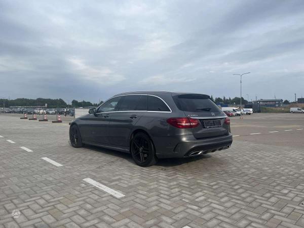 Grey Mercedes-Benz c-220 2017 in Taurage, with an engine capacity of 2.10 L and mileage of 293 thousand km for 12200 €, photo 8 on AUTOMOTO.COM.LV