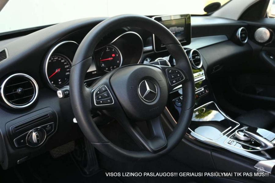 Pelēks Mercedes-Benz c-220 2017 Kretinga, ar dzinēja tilpumu 2.14 L un nobraukumu 261 tūkst. km par 12899 €, foto 24 vietnē AUTOMOTO.COM.LV