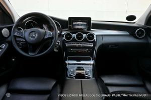 Pelēks Mercedes-Benz c-220 2017 Kretinga, ar dzinēja tilpumu 2.14 L un nobraukumu 261 tūkst. km par 12899 €, foto 31 vietnē AUTOMOTO.COM.LV