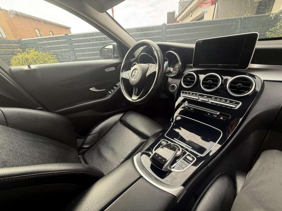 Pelēks Mercedes-Benz c-220 2017 Kauņa, ar dzinēja tilpumu 2.20 L un nobraukumu 285 tūkst. km par 10500 €, foto 11 vietnē AUTOMOTO.COM.LV
