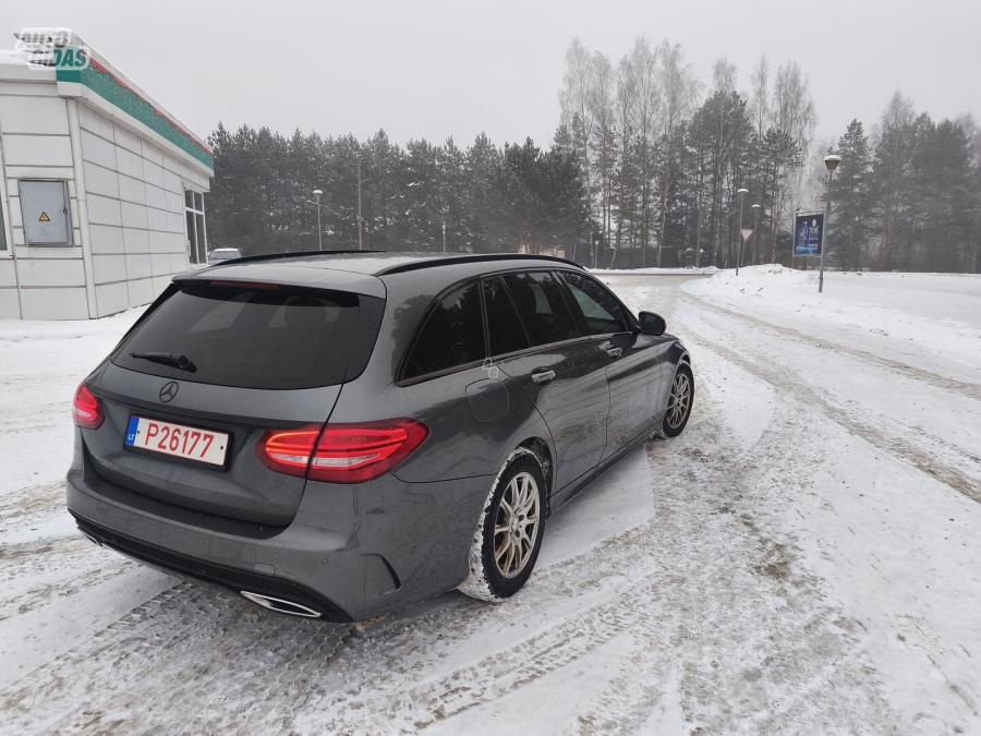Grey Mercedes-Benz c-220 2018 in Jurbarkas, with an engine capacity of 2.10 L and mileage of 230 thousand km for 14000 €, photo 3 on AUTOMOTO.COM.LV