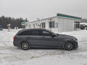 Grey Mercedes-Benz c-220 2018 in Jurbarkas, with an engine capacity of 2.10 L and mileage of 230 thousand km for 14000 €, photo 5 on AUTOMOTO.COM.LV