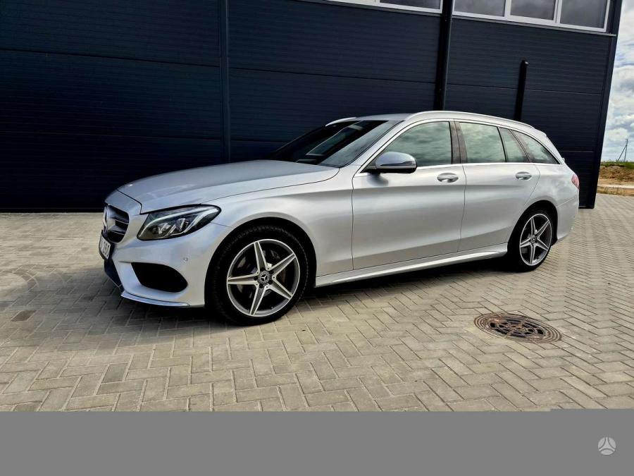 Grey Mercedes-Benz c-220 2018 in Kaunas, with an engine capacity of 2.14 L and mileage of 345 thousand km for 12600 €, photo 1 on AUTOMOTO.COM.LV