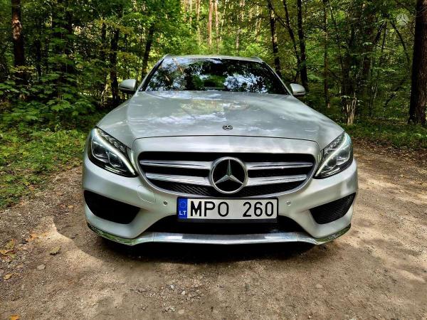 Grey Mercedes-Benz c-220 2018 in Kaunas, with an engine capacity of 2.14 L and mileage of 345 thousand km for 12600 €, photo 10 on AUTOMOTO.COM.LV