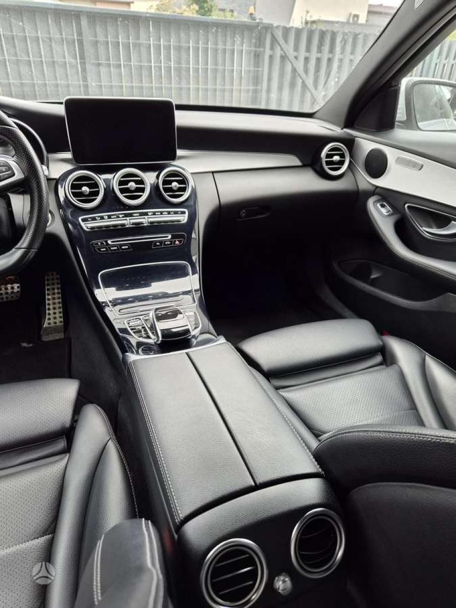Grey Mercedes-Benz c-220 2018 in Kaunas, with an engine capacity of 2.14 L and mileage of 345 thousand km for 12600 €, photo 13 on AUTOMOTO.COM.LV