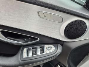 Grey Mercedes-Benz c-220 2018 in Kaunas, with an engine capacity of 2.14 L and mileage of 345 thousand km for 12600 €, photo 19 on AUTOMOTO.COM.LV