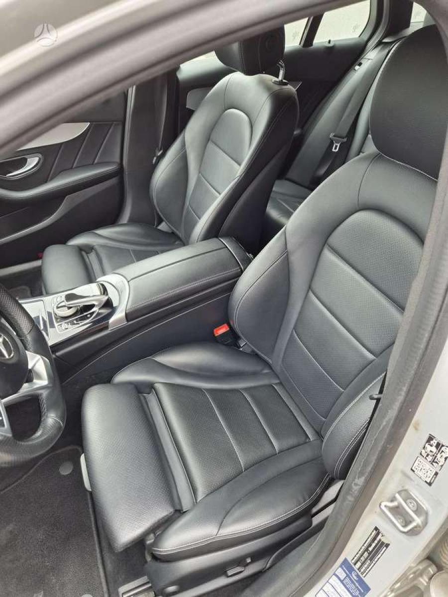 Grey Mercedes-Benz c-220 2018 in Kaunas, with an engine capacity of 2.14 L and mileage of 345 thousand km for 12600 €, photo 23 on AUTOMOTO.COM.LV