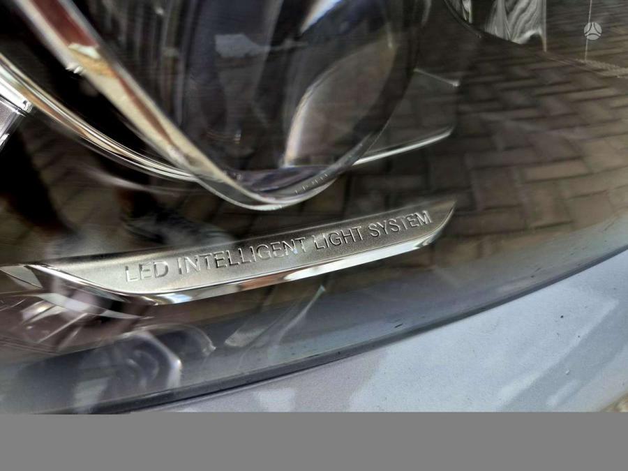 Grey Mercedes-Benz c-220 2018 in Kaunas, with an engine capacity of 2.14 L and mileage of 345 thousand km for 12600 €, photo 28 on AUTOMOTO.COM.LV