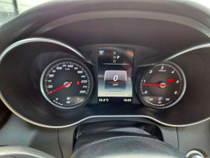 Grey Mercedes-Benz c-220 2018 in Kaunas, with an engine capacity of 2.14 L and mileage of 345 thousand km for 12600 €, photo 30 on AUTOMOTO.COM.LV