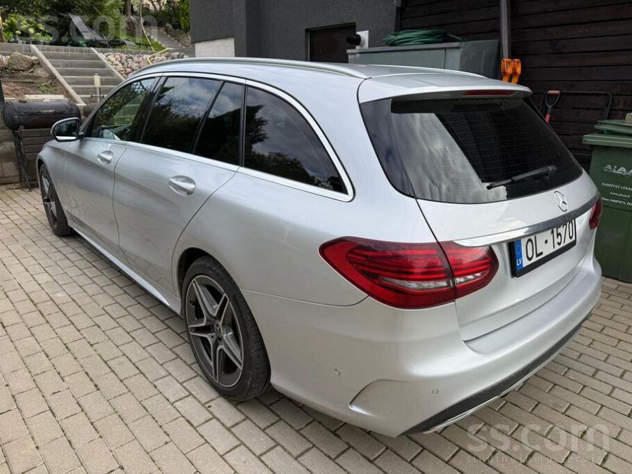 Grey Mercedes-Benz c-220 2018 in Rezekne, with an engine capacity of 2.00 L and mileage of 267 thousand km for 14790 €, photo 4 on AUTOMOTO.COM.LV