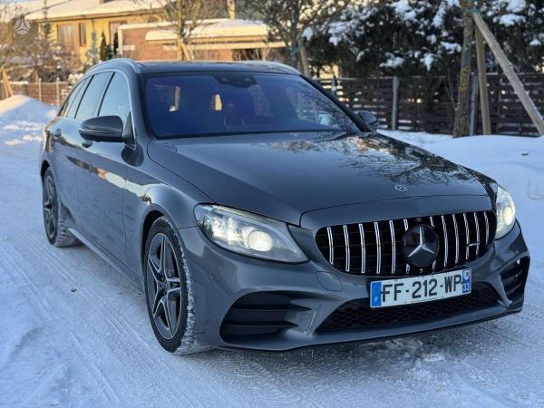 Pelēks Mercedes-Benz c-220 2019 Viļņa, ar dzinēja tilpumu 1.95 L un nobraukumu 210 tūkst. km par 16500 €, foto 9 vietnē AUTOMOTO.COM.LV