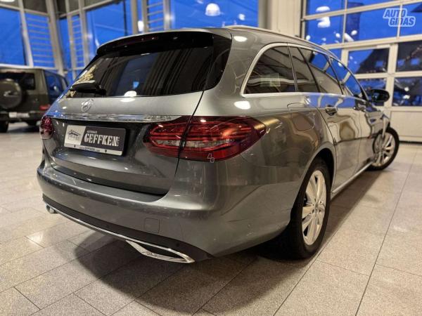 Pelēks Mercedes-Benz c-220 2020 Kauņa, ar dzinēja tilpumu 2.00 L un nobraukumu 87 tūkst. km par 27540 €, foto 7 vietnē AUTOMOTO.COM.LV