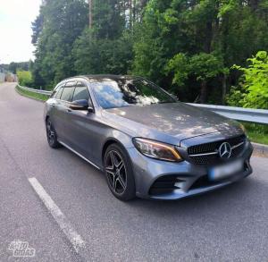 Grey Mercedes-Benz c-220 2020 in Vilnius, with an engine capacity of 1.60 L and mileage of 200 thousand km for 17000 €, photo  on AUTOMOTO.COM.LV