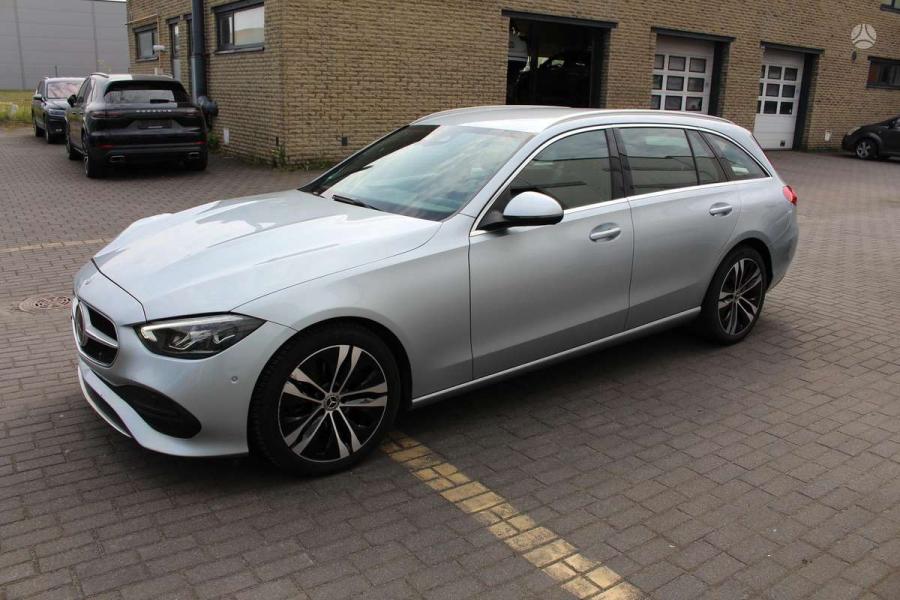 Grey Mercedes-Benz c-220 2021 in Klaipeda, with an engine capacity of 2.00 L and mileage of 165 thousand km for 16000 €, photo 4 on AUTOMOTO.COM.LV