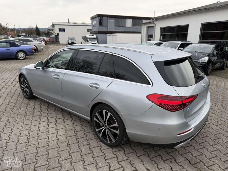 Pelēks Mercedes-Benz c-220 2023 Kauņa, ar dzinēja tilpumu 2.00 L un nobraukumu 98 tūkst. km par 29500 €, foto 4 vietnē AUTOMOTO.COM.LV