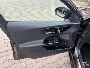 Pelēks Mercedes-Benz c-220 2023 Kauņa, ar dzinēja tilpumu 2.00 L un nobraukumu 77 tūkst. km par 33209 €, foto 9 vietnē AUTOMOTO.COM.LV