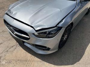 Pelēks Mercedes-Benz c-220 2023 Kauņa, ar dzinēja tilpumu 1.99 L un nobraukumu 117 tūkst. km par 17400 €, foto 6 vietnē AUTOMOTO.COM.LV