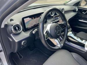 Pelēks Mercedes-Benz c-220 2023 Kauņa, ar dzinēja tilpumu 1.99 L un nobraukumu 117 tūkst. km par 17400 €, foto 20 vietnē AUTOMOTO.COM.LV