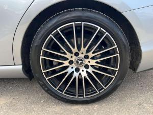 Pelēks Mercedes-Benz c-220 2023 Kauņa, ar dzinēja tilpumu 1.99 L un nobraukumu 117 tūkst. km par 17400 €, foto 49 vietnē AUTOMOTO.COM.LV