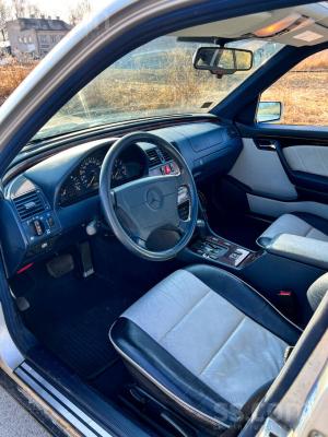 Mercedes-Benz c-220 1995 Aizkraukle, ar dzinēja tilpumu 2.20 L un nobraukumu 153 tūkst. km par 1950 €, foto 6 vietnē AUTOMOTO.COM.LV