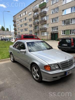 Мерседес Ц 220 1998 в Екабпилс, объемом двигателя 2.20 л и пробегом 290 тыс. км за 2300 €, фото 6 на AUTOMOTO.COM.LV
