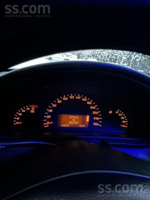 Mercedes-Benz c-220 2003 Preiļi, ar dzinēja tilpumu 2.20 L un nobraukumu 353 tūkst. km par 1100 €, foto 8 vietnē AUTOMOTO.COM.LV