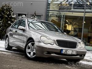 Mercedes-Benz c-220 2003 Rīga, ar dzinēja tilpumu 2.20 L un nobraukumu 319 tūkst. km par 1890 €, foto 9 vietnē AUTOMOTO.COM.LV