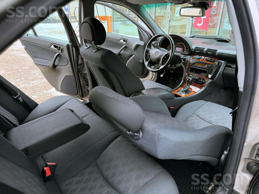 Mercedes-Benz c-220 2003 Rīga, ar dzinēja tilpumu 2.20 L un nobraukumu 319 tūkst. km par 1890 €, foto 10 vietnē AUTOMOTO.COM.LV