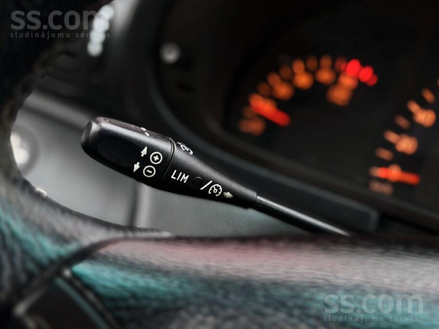 Mercedes-Benz c-220 2003 Rīga, ar dzinēja tilpumu 2.20 L un nobraukumu 319 tūkst. km par 1890 €, foto 18 vietnē AUTOMOTO.COM.LV