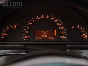 Mercedes-Benz c-220 2003 Rīga, ar dzinēja tilpumu 2.20 L un nobraukumu 319 tūkst. km par 1890 €, foto 19 vietnē AUTOMOTO.COM.LV