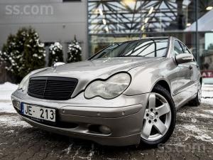 Mercedes-Benz c-220 2003 Rīga, ar dzinēja tilpumu 2.20 L un nobraukumu 319 tūkst. km par 1890 €, foto 24 vietnē AUTOMOTO.COM.LV
