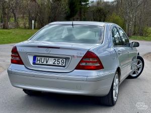 Mercedes-Benz c-220 2003 in Vilnius, with an engine capacity of 2.20 L and mileage of 350 thousand km for 900 €, photo 11 on AUTOMOTO.COM.LV